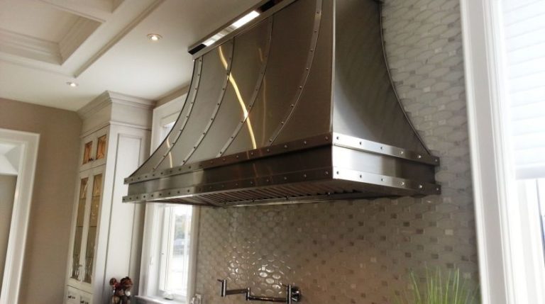 Upgrade Your Kitchen With a New Range Hood - San Diego Pro Hadyman Services